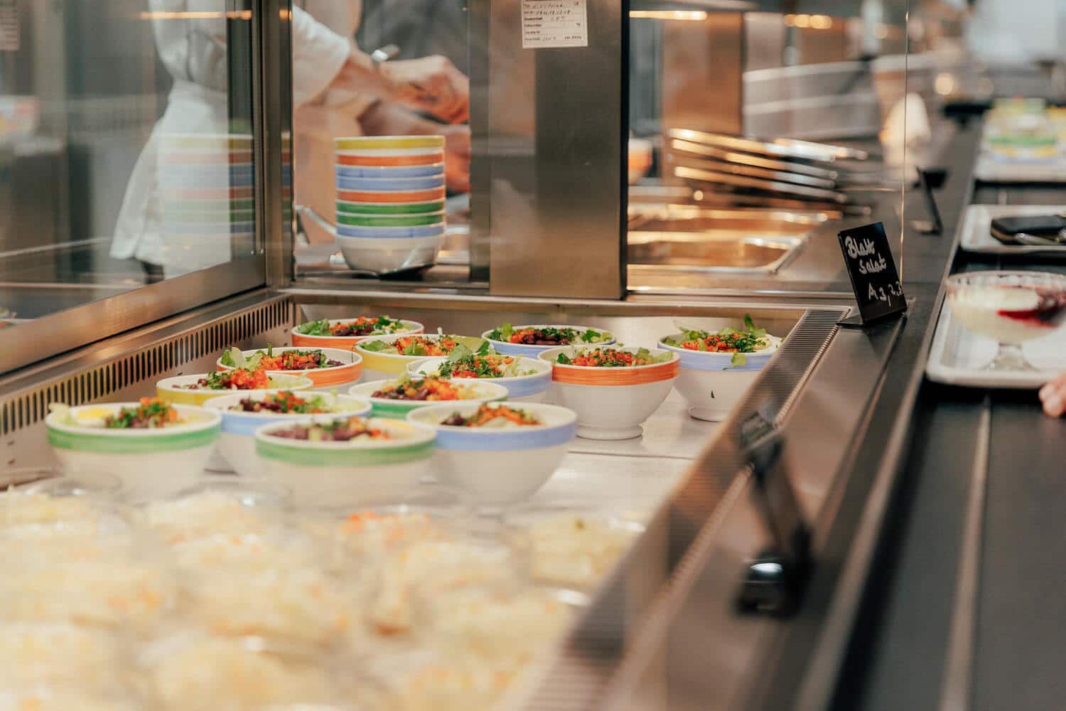 New catering system in the canteens from 8 April 2024 ...